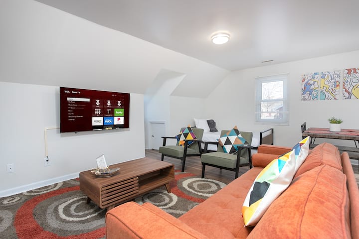 Lux Peaceful Nr Dwntn College Coliseum - Greensboro, NC