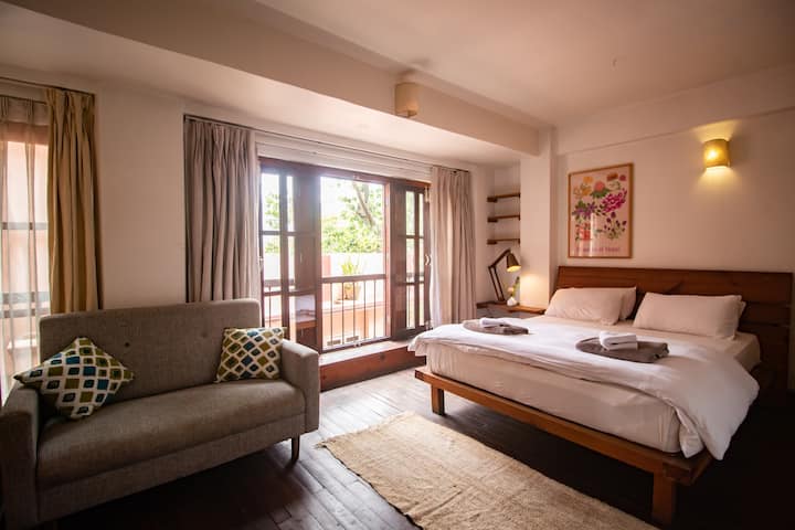 Sundhara Studio+ Rooftop (3r) - Katmandu
