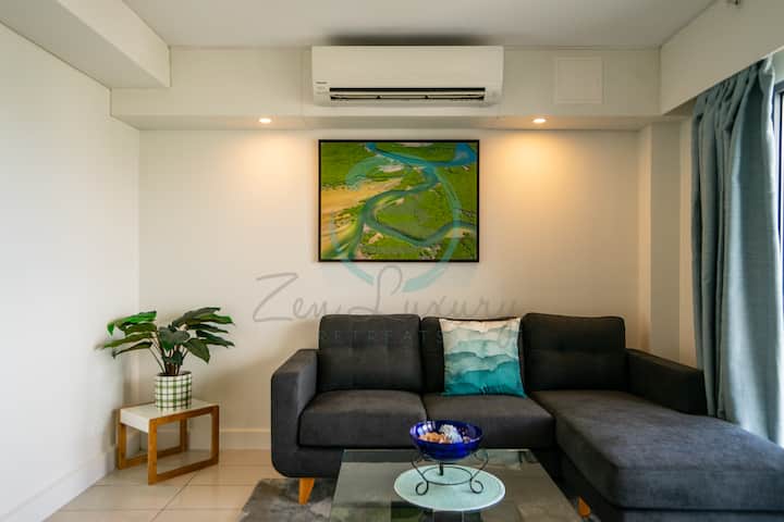 Shoreline Serenity: Skyline View ~ Gym ~ Pool - Darwin