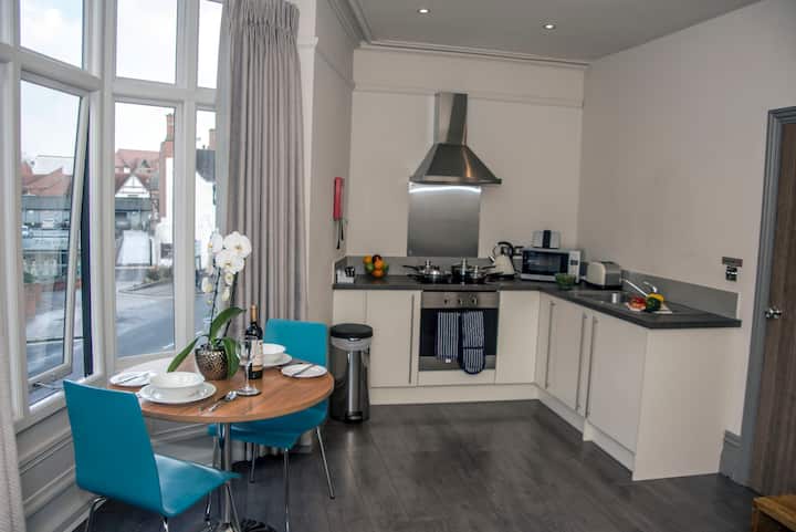 1 Bedroom Apartment With Sofa Bed In Chester - Chester, UK