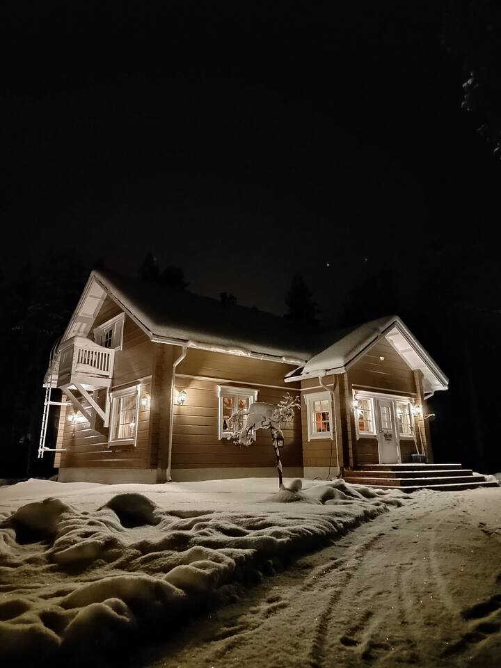 Idyllinen Kotimajoitus Metsän Keskellä - Rovaniemi