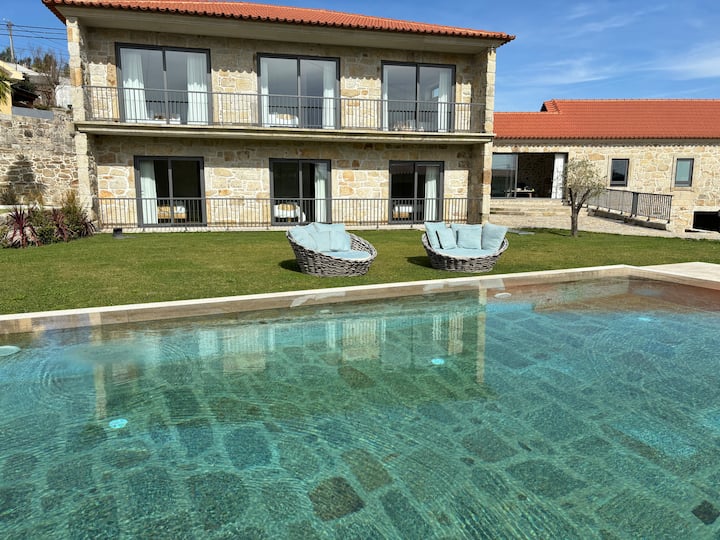 Chambre 2 – Paços Do Douro - Arrifana