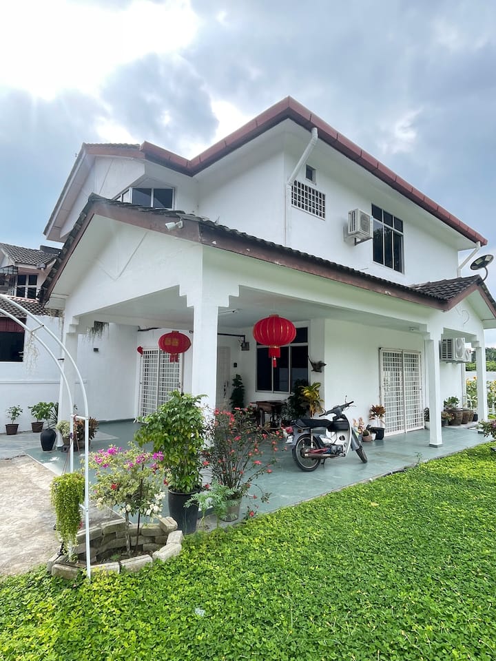 Pd Garden Homestay 16pax Bbq - 포트딕슨