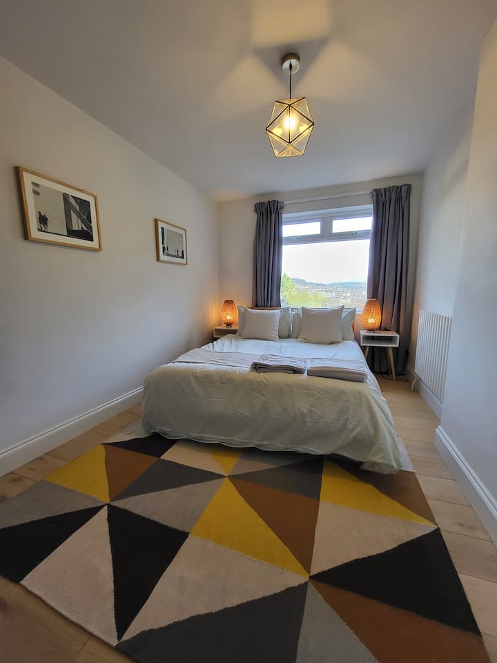 Royal Crescent View - Bath - Bath