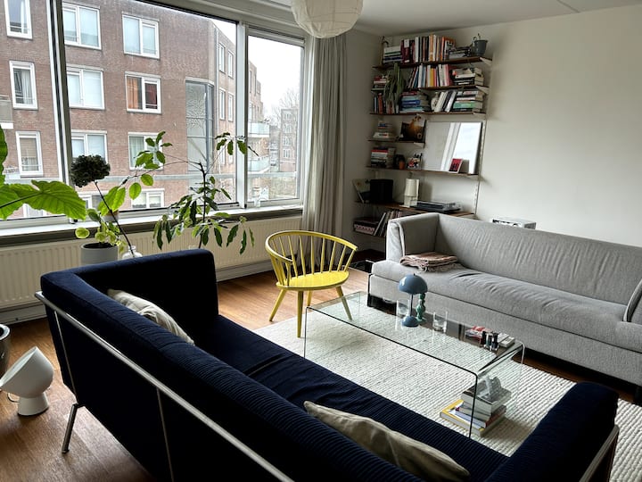 Spacious Apartment - Amsterdam