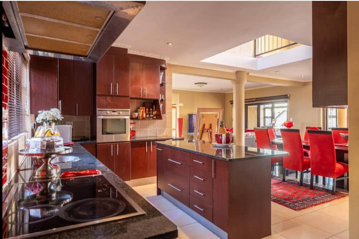 #Alimamaspaces:the Jacky's Brooklands House - Pretoria