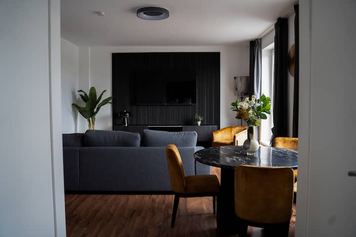 Stylish 125m² Apartment In Central Duisburg - Duisburg