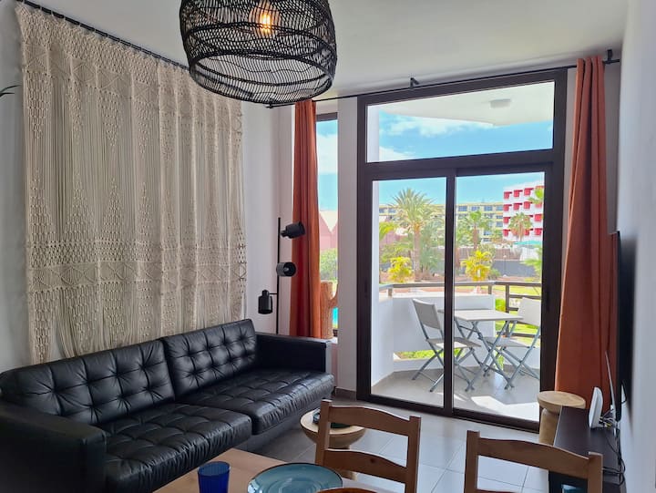 Stylish 2-bedroom At The Yumbo - Maspalomas