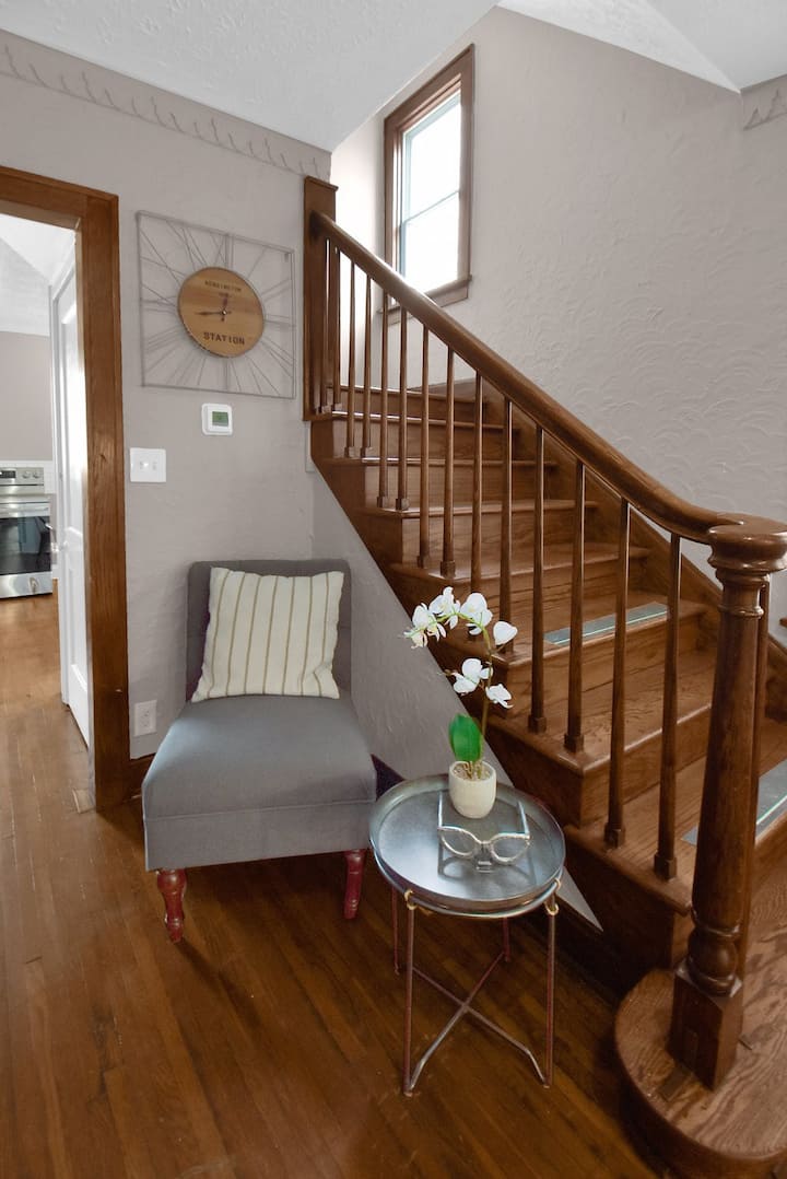 It's Giving Cozy 3 Bedroom - Columbus, OH