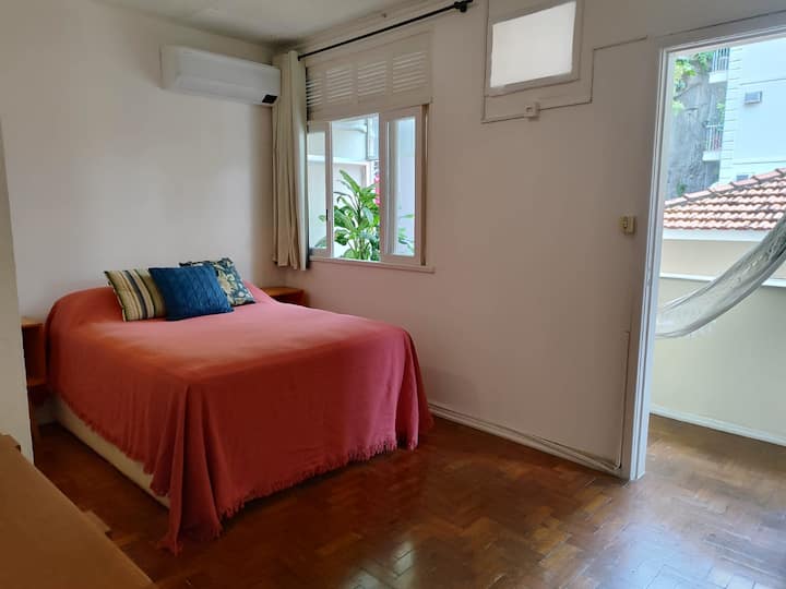 Apartamento Em Laranjeiras - Rio de Janeiro
