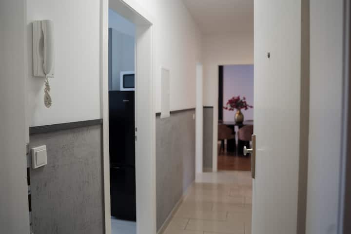 Junik Apartments | City Wohnung! - Kempen