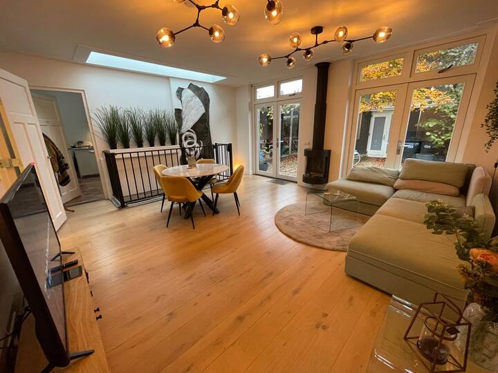 Central And Stylish With Patio - Eindhoven