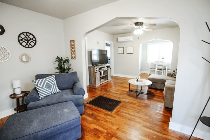 1br In Quiet Location | Fenced Yard + W&d! - Wichita