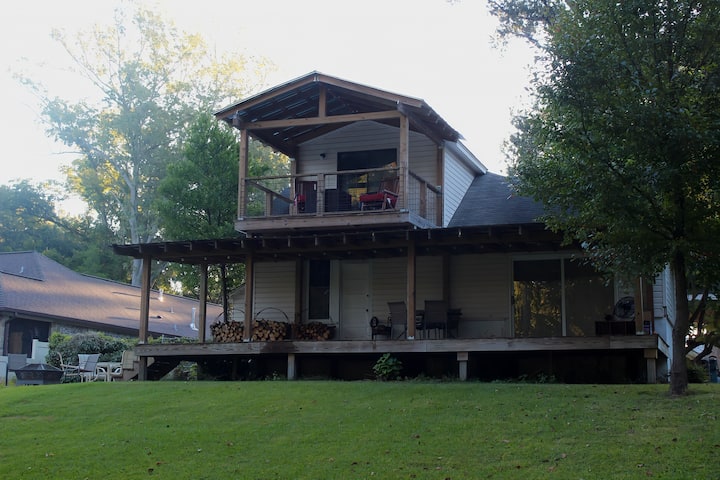 Desiard Landing Of Monroe (Host John) - Monroe, LA