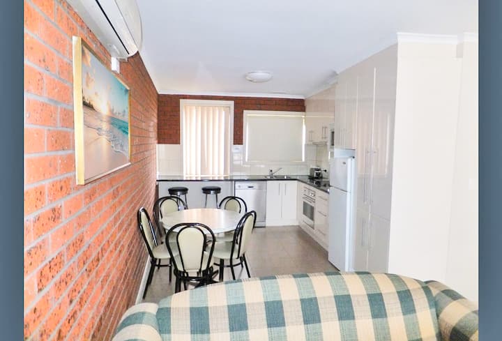 Apartment In Lake Bunga - Lakes Entrance