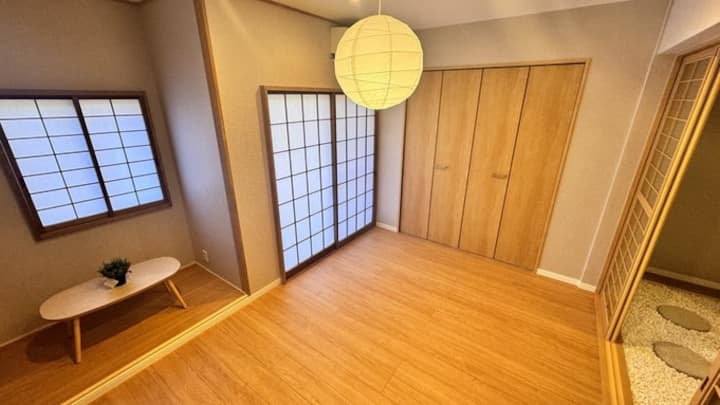 箱根・山の中露天風呂がある美しい宿泊先『龍泉庄401』 - 箱根町