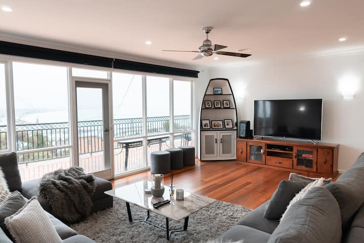 Mt Martha Home With Beach Views - Mount Martha