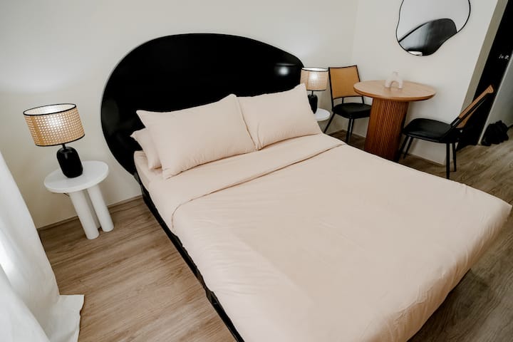 ČErná (Studio| 4 Min Walk To It Park| Pool Access) - Cebu City
