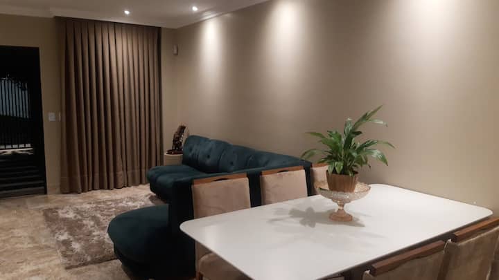 Casa Tranquila  E Confortavel - Araucária