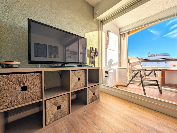 Centre Port/ Studio+parking+loggia+clim Mobile - Agde
