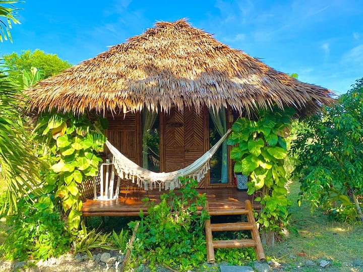 Private Bamboo Cottage With Free Breakfast - Moalboal