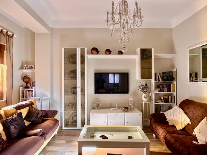 Fabuloso Apartamento Azacayas City Center - Granada, Spain