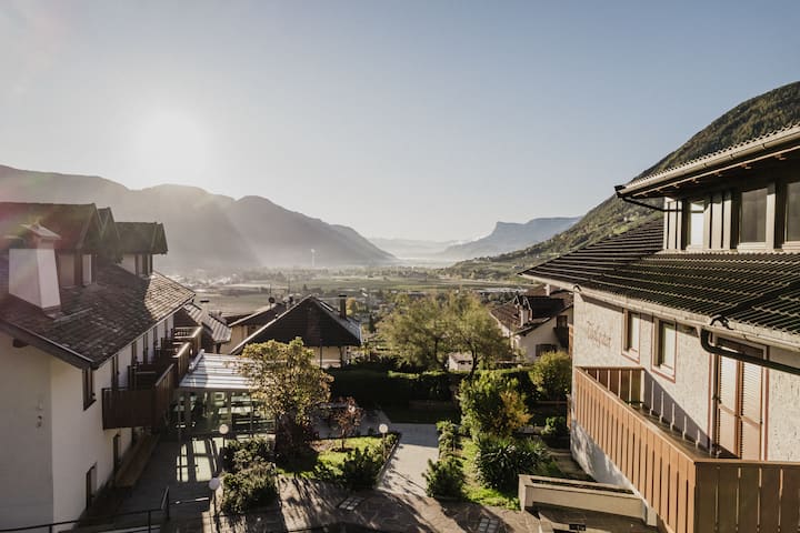 2-raum-apartment Mit 2 Doppelbetten & Indoor Pool - Meran