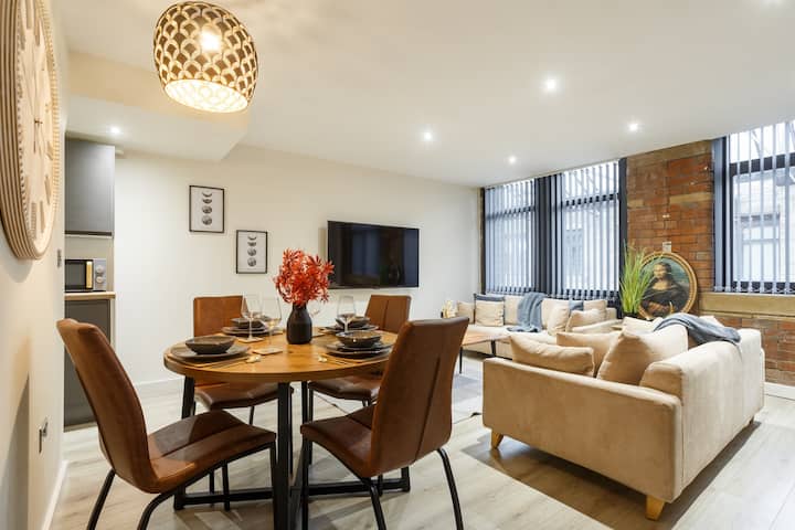 Bradford: Stylish 2-bed Apt At Conditioning House - Bradford