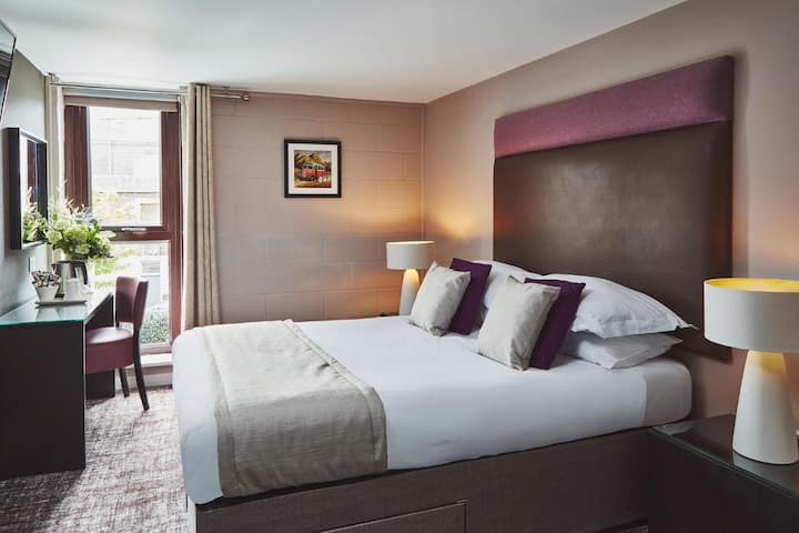 The Ranald Hotel - Loch Awe