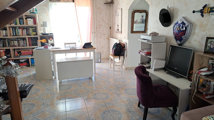 Maison Agréable 4-6 Personnes - Champniers