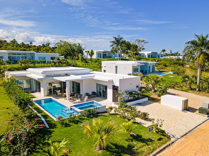 Open Style & Well-furnished Villa With Long Pool - Cabarete