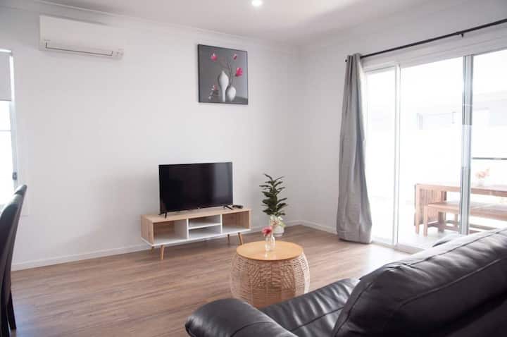 New 4 Bedroom House In Coomera - Jacobs Well