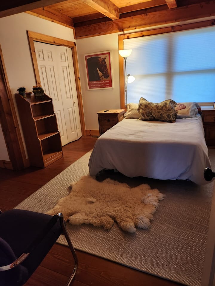 Cozy Room For 2 - Bridgehampton, NY