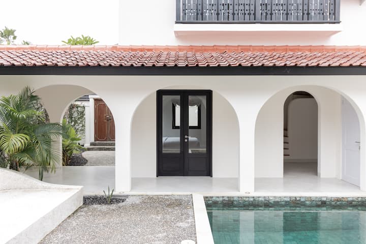 Lovely 2 Bedroom Pool Villa Close To The Beach - Kuta