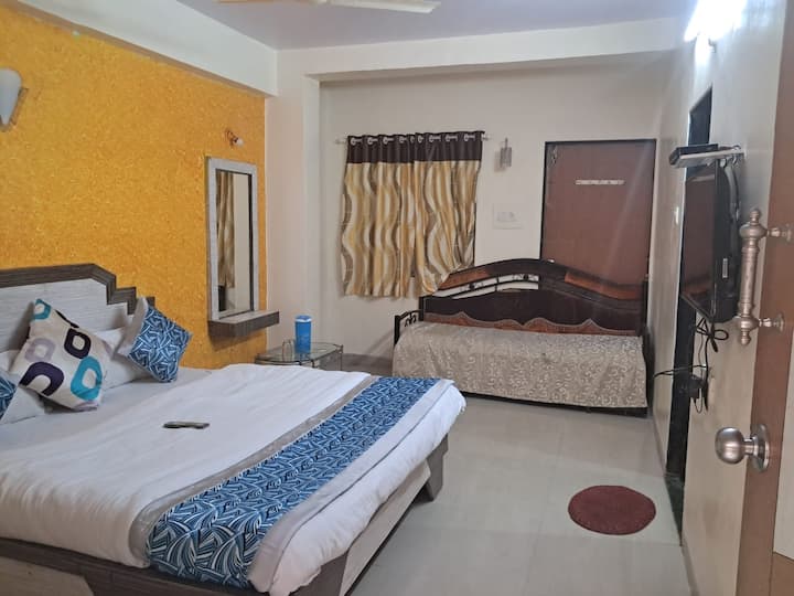 Deluxe Room - Mahabaleshwar