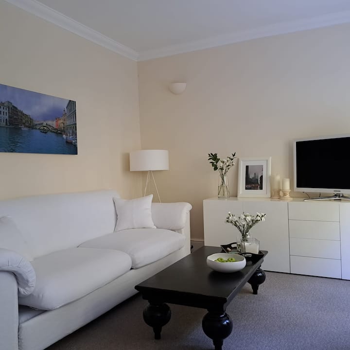 Victorian Lake-view House - Forest Gate - London