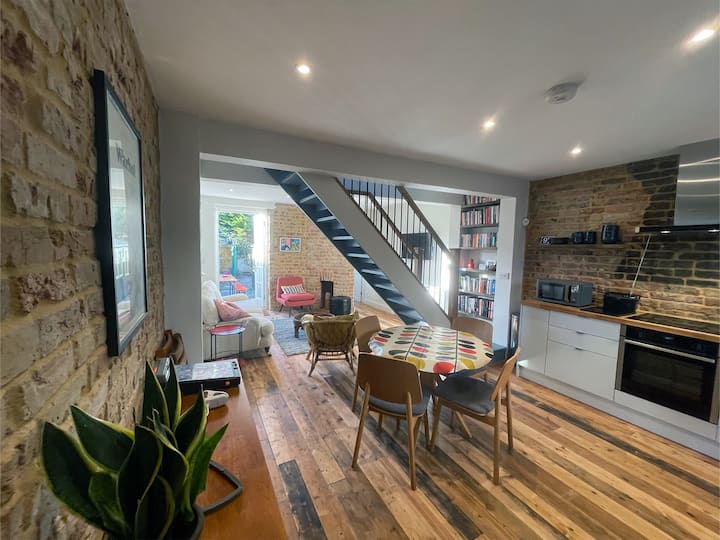 The Upside Down House, Margate - Westgate-on-Sea