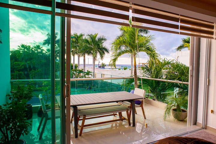 Arte Y Mar | A Seaside Escape - Cozumel