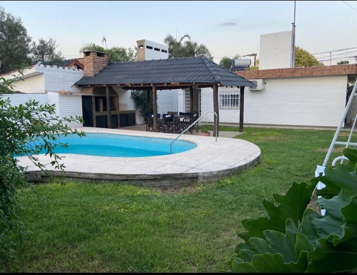 Alq. Casa P/6 Pers Carlos Paz - Villa Carlos Paz