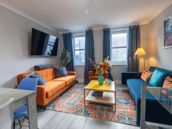 Stylish Historic Central Apartment - Brighton