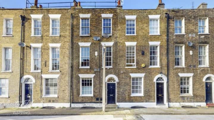 Flat In East London - Whitechapel! - Stratford