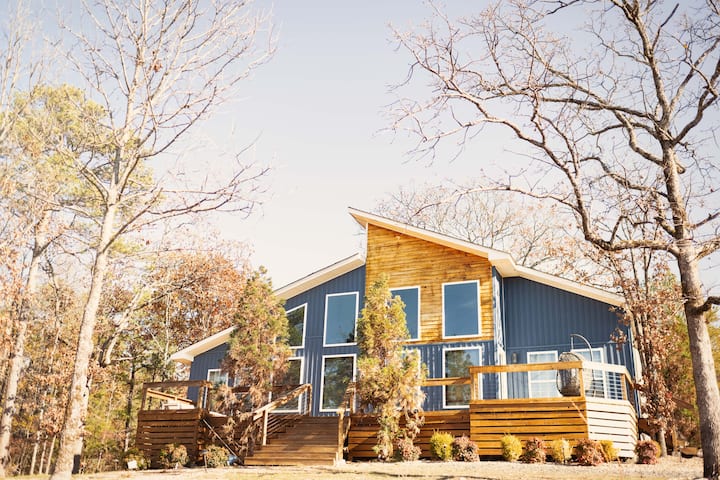 Hidden Gem W/a Scenic View Of Ar - Conway, AR