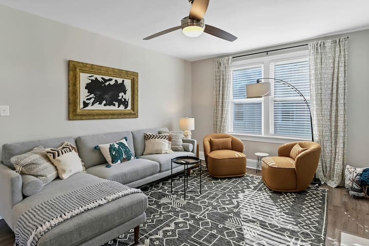 Forest Acres Boho Home | 2br 1ba - Sesquicentennial State Park, Columbia