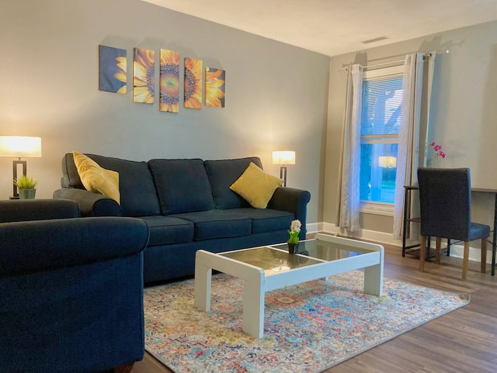 2 Bedroom Duplex In Springfield - Springfield, IL