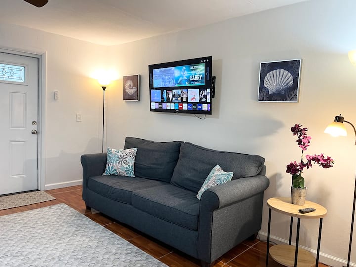 Cozy & Clean One Bedroom Apartment 15 Min To Beach - Atlantis, FL