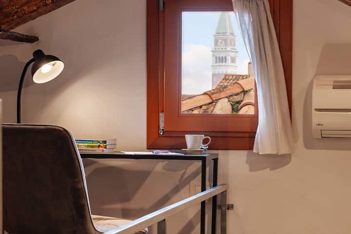 Glass House - Loft 2 Min. To Rialto Bridge & View - Venice