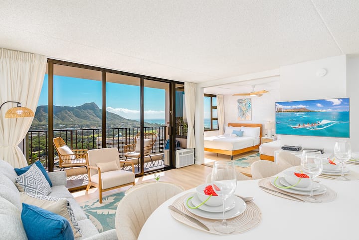 Waikiki Condo W/ Ocean & Mountain Views - Honolulu, HI