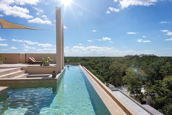 Designer Lux Jungle Pool Studio - Tulum