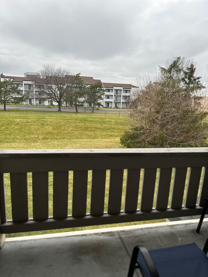 Private Entry 1 Bed Room Stay! - Dearborn, MI