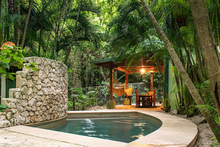 Casa Kahuna Middle Floor Balcony Suite - Nosara